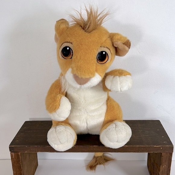 Mattel | Toys | Mattel Vintage 993 Disney The Lion King Talking Sitting ...
